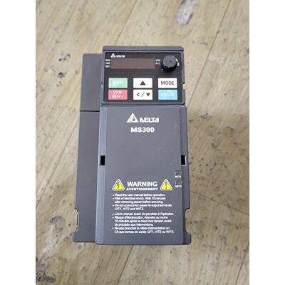 台达变频器VFD7A5MS21ANSAA1.5kw2