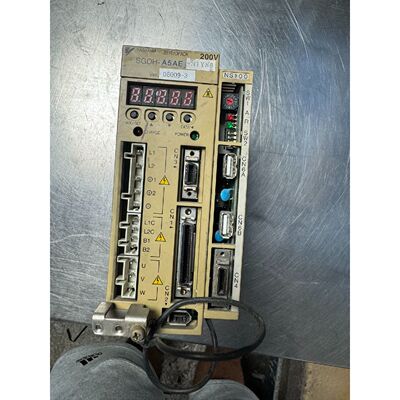 议价安川驱动器SGDHA5AEN1Y88JUSPNS10维修