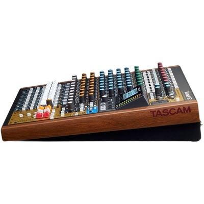 TASCAMmodel12多轨调音台声卡