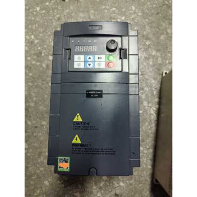 鑫盛达变频器4KW220VXSD7104.0G1