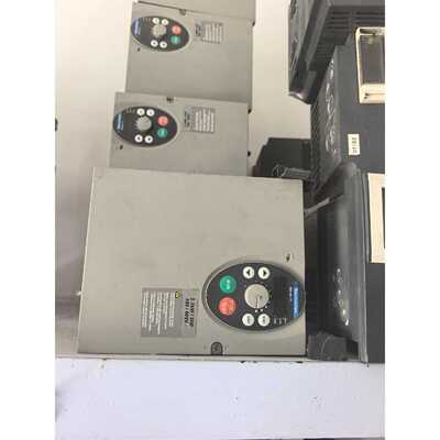 议价变频器ATV31HU22N4A(2.2kw) 拆机2台