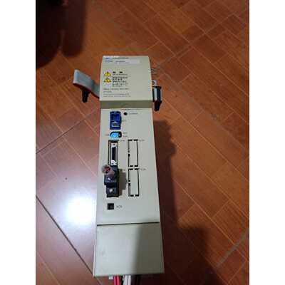 议价安川机器人伺服驱动器 SGDC-50ARA DC-INPUT原装拆机实物图二