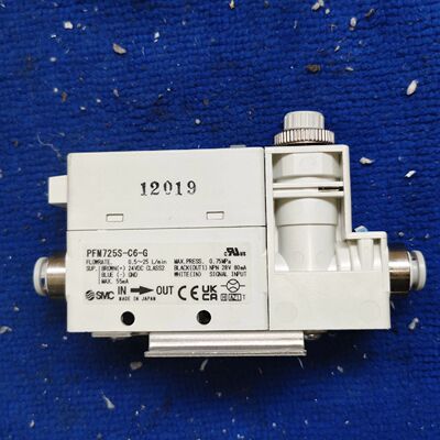议价日本SMC原装流量计PFM750S01GMPFM72维修