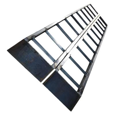 挖掘机锰钢爬梯铲车叉车收割机桥