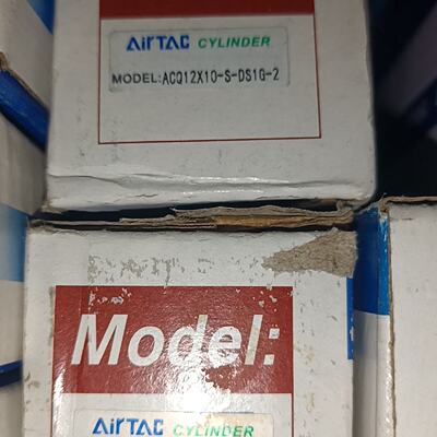 议价Airtac亚德客气缸ACQ12X10-S-DS1G-2