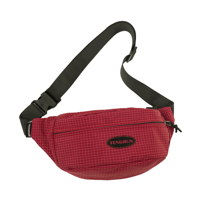 手机腰包潮牌男士胸包日系简约轻便单肩小背包女休闲运动斜挎包女