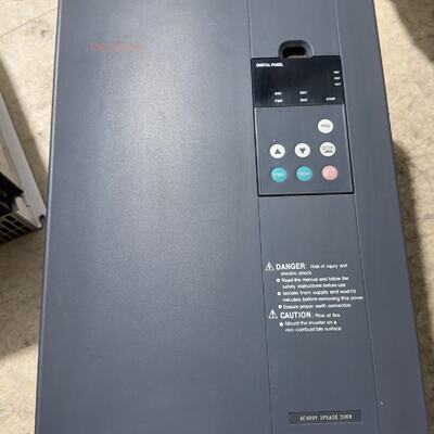 询价-D3400A0030KN众辰变频器30千瓦机器，实物