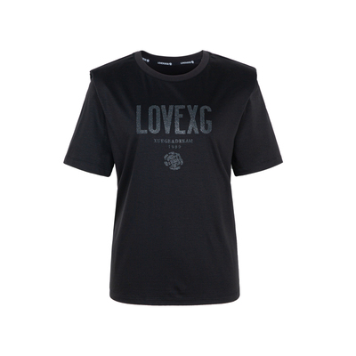 XG/雪歌XJ201034A790黑色印花T恤时尚夏季新款设计感短袖上衣女装