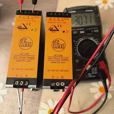IFM易福门AC1256电源模块，拆机件，成色如图，实物拍摄