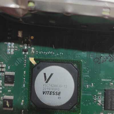 溢价-VITESSE    VSC7428XJG-12 芯片  好