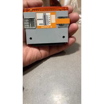 Anywire输出模块，型号A422PB-16U，拆机件，成