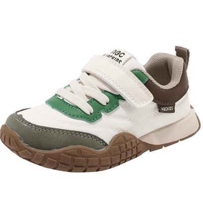 ABCKIDS中大童跑步鞋