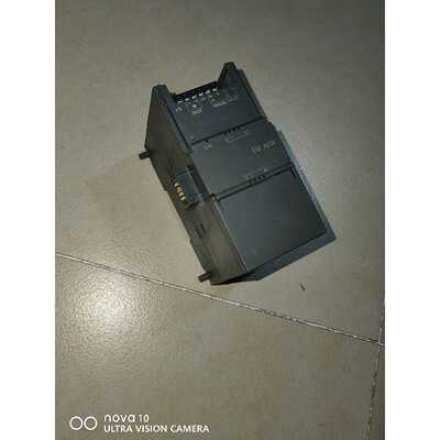 溢价-6ES7 288-3AE04-0AA0  PLC