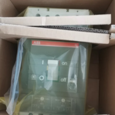 议价ABB塑壳断路器，型号S5N630 R630 3P F F，订货号1SDA038675R