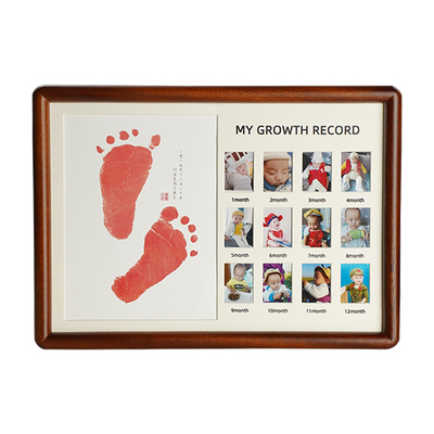 那色1个月及以上留念手脚印