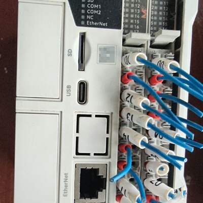 HBA卡双口10008ESAS12GB