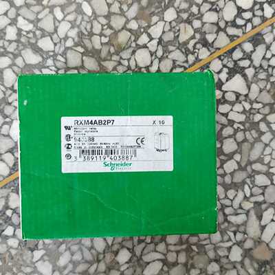 询价-RXM4AB2P7  继电器 150一盒两盒