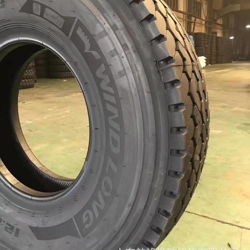 龙霸抗载轮胎1200R20 RU671汽车卡车工程机械全钢丝轮胎现货
