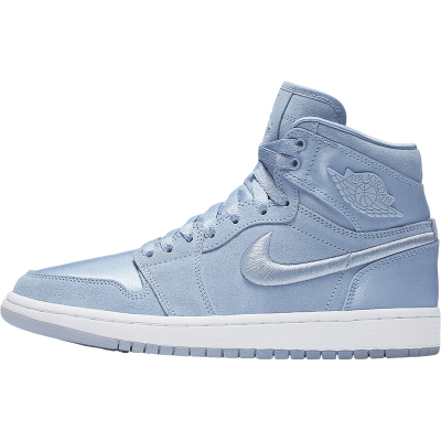 耐克女士防滑轻便篮球鞋