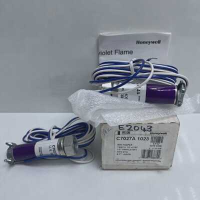 2 pcs Honeywell C7027A1023 Flame Detector Sensor C7027A1023