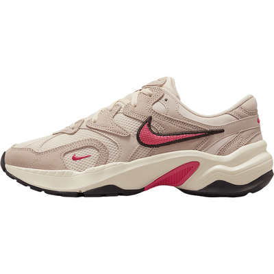 耐克女士透气耐磨运动休闲鞋