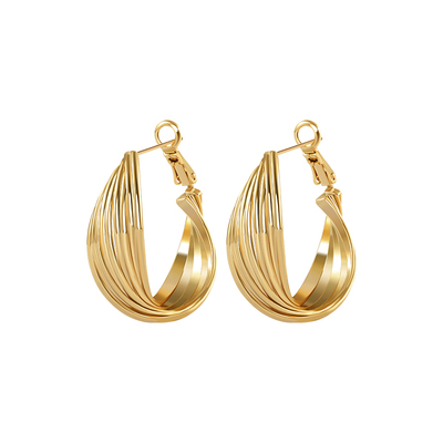 金色几何素圈耳环修饰脸型