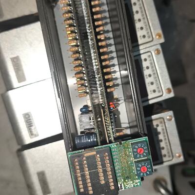 下单前咨询三菱PLC输入单，型号AX41C，实物拍摄。拆机，成色