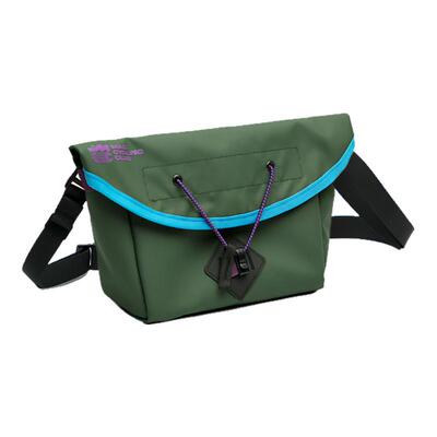 theMADHATcher防泼水两用车头包