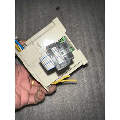 议价三菱FX3U16CCLM拆机货实物拍摄成色新功能维修