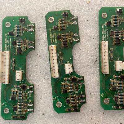 议价-KD300-T1320-LNK，模块门极驱动板，用的是300