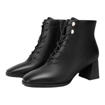 经典系带靴型女靴natursun黑色