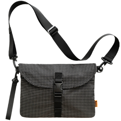 埋不烂街头潮流格纹斜挎包手腕包