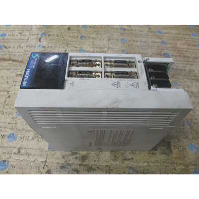 三菱MRJ2S40AMelservoAC伺服驱动器400W200230VAC2.8A*已测试*