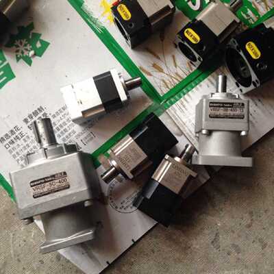 议价新宝减速机VRSF-5C-400 750 VRKF-S9C-400-GC VRSF-S9D-750-T