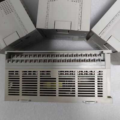 议价PLC三菱FX3G60MTESFX3G60MRES维修