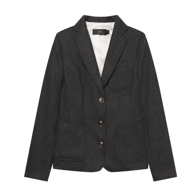 白鹿语休闲通勤短款单排扣外套