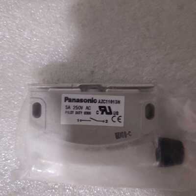 议价原装松下磁锁开关 AZC11013H安全门吸电磁开关极限开关现货议
