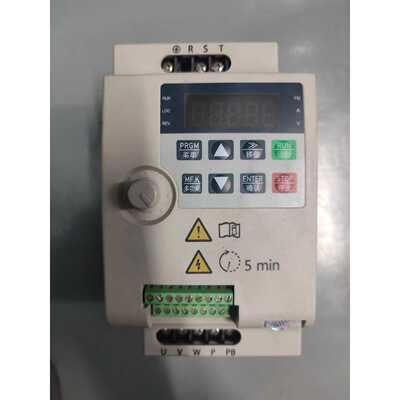 变频器H200AS0.75GBAT100S21R，议价商品