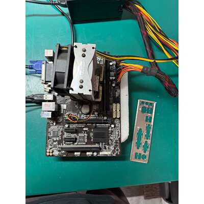 【议价-可维修】 B85M-D3V i3-4160 技嘉 GIGYTE /均有货