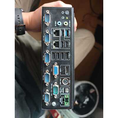 议价研华AIMC2000JHDA1E工控机拆机件成色还可维修