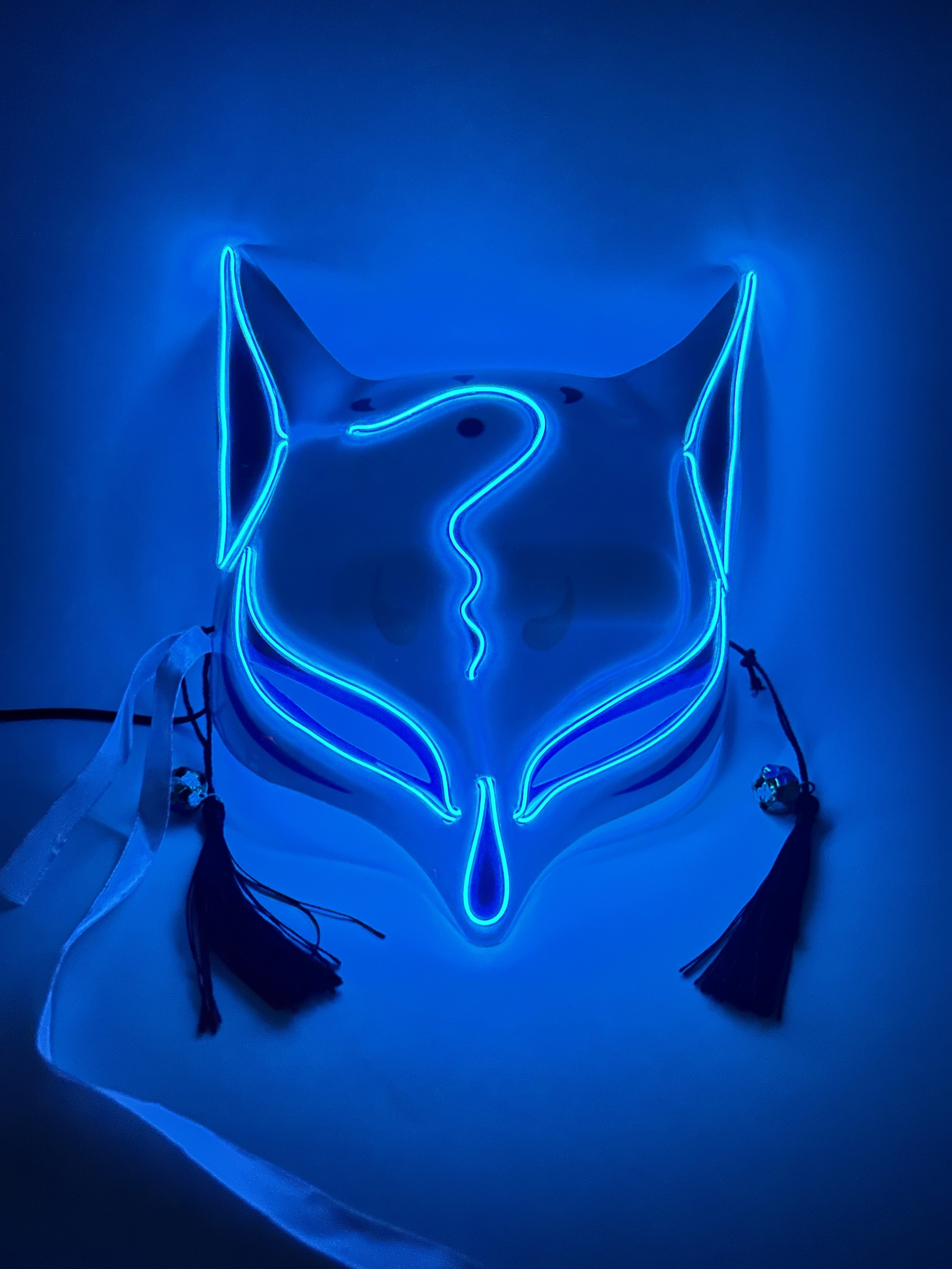 Halloween Led Glowing Fox Mask Half-Face and Wind Spirit Fox Demon ...