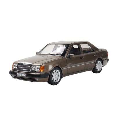 1990年梅赛德斯奔驰500 E W124 NOREV 1:18 合金全开汽车模型收藏