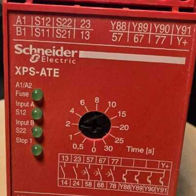 电气安全继电器XPSATE5110P 新品库存议价