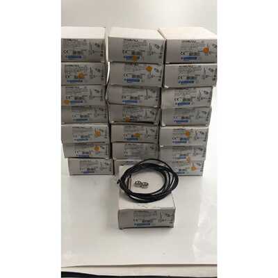 【议价-可维修】施耐德 接近开关 传感器 开关 XS108BLPAL2 全新/