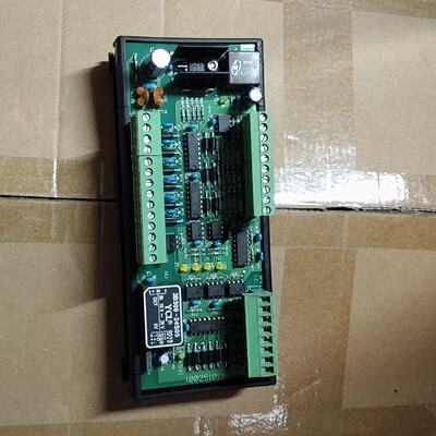 溢价-西斯特姆 SYSTEM ELECTROCS