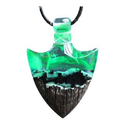 北极光树脂水晶箭头木制夜光项链