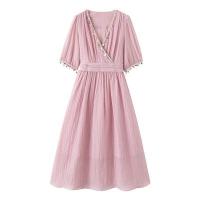 初夏穿搭法式气质连衣裙