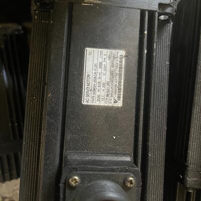 【询价】安川伺服电机SGMSH-20ACA-FJ21适用