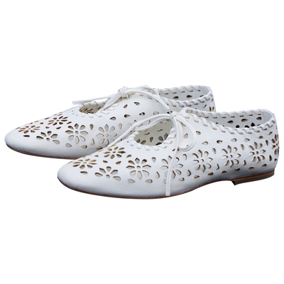 Le'Murmure雕花镂空系带单鞋