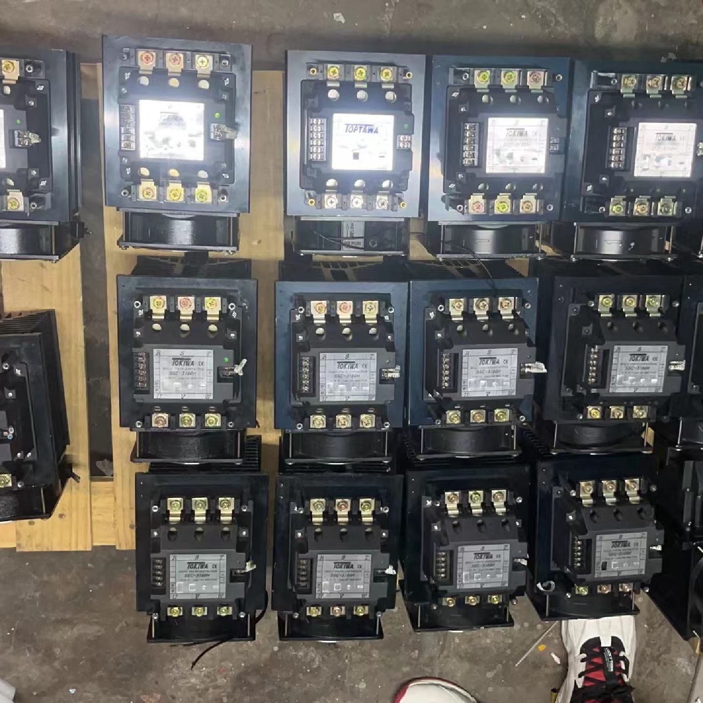 议价SSC-3100H 台湾Tiwa固态继电器 有61个 成适用
